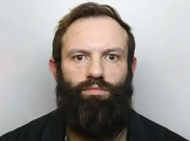 Thomas Lenthall jailed over Frome crash that killed Maddie and Libby ...