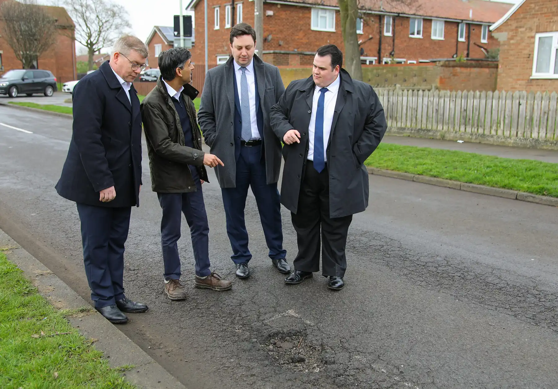 RAC called to 30,000 pothole-related breakdowns in 2023 | The New ...