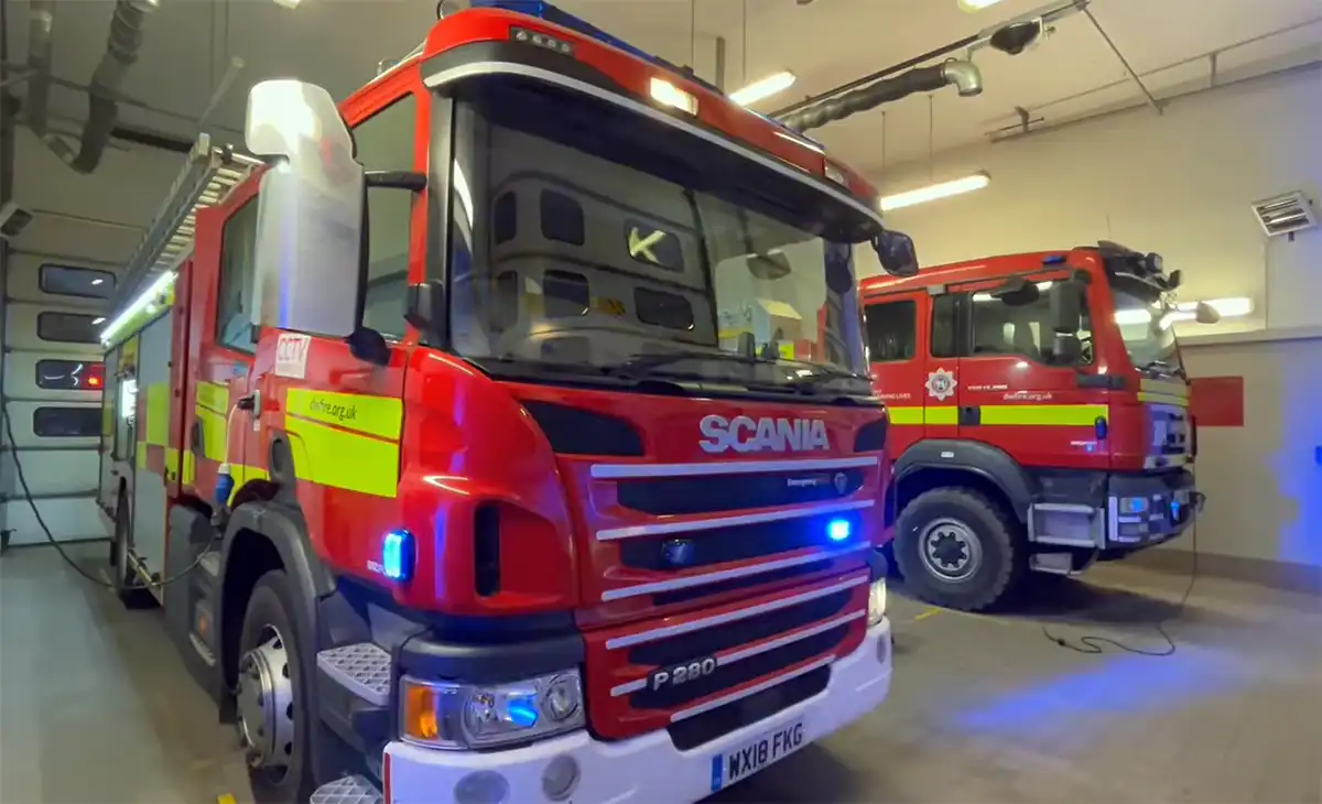 Fire crews tackle blaze at Sturminster Newton industrial estate | The New Blackmore Vale ...