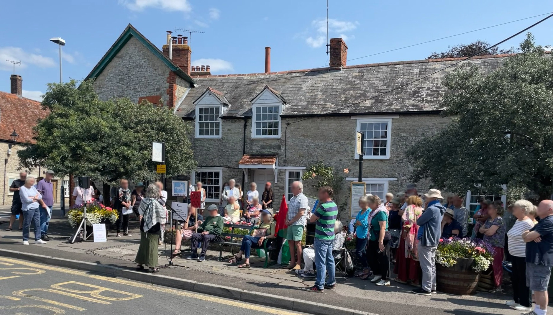 'Songs for hope' in Mere at Justice for Gaza gathering | The New ...