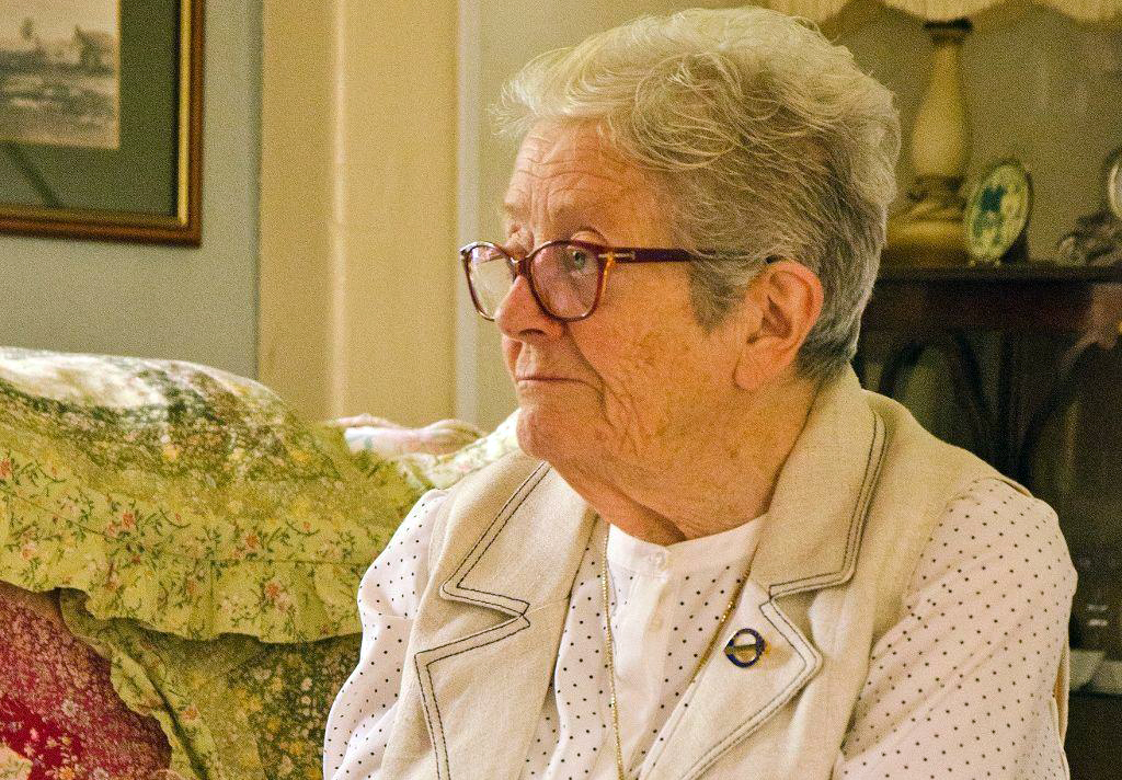 Tributes to former council leader and community stalwart Della Jones ...